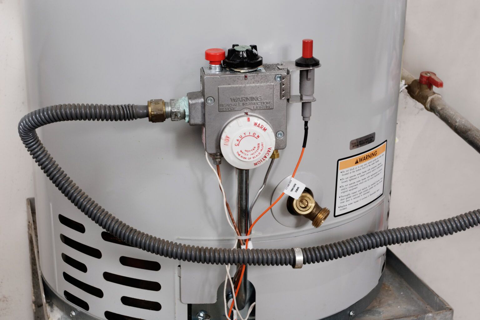 Plastic Tank Vs. Steel Tank Water Heaters